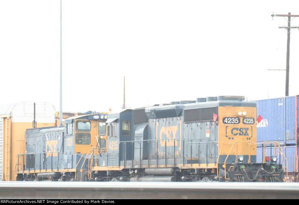 CSX 4235